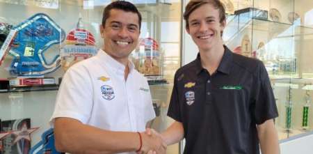 Carburando | Carreras de autos - Automovilismo deportivo Argentino.